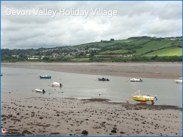 £9.50 Sun Holiday Devon Valley (119) Review | Pinkoddy's Blog