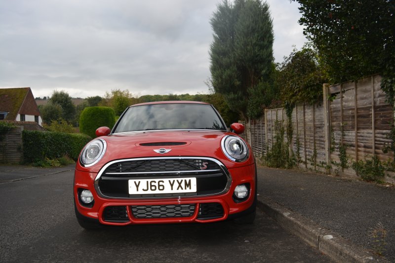 MINI Cooper S Works 210 3-Door Hatch Review | Pinkoddy's Blog