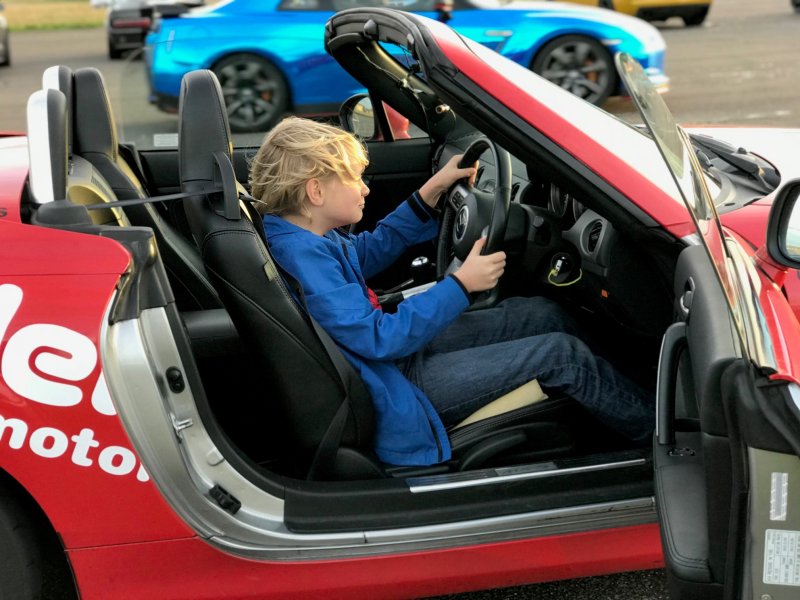 Junior Driving Experience in a MX5 | Pinkoddy's Blog