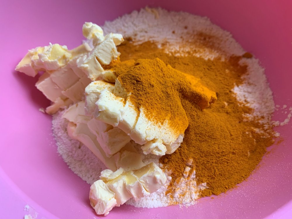 How to Make Sunshine Jamaican Patties: Taken From Levi Roots