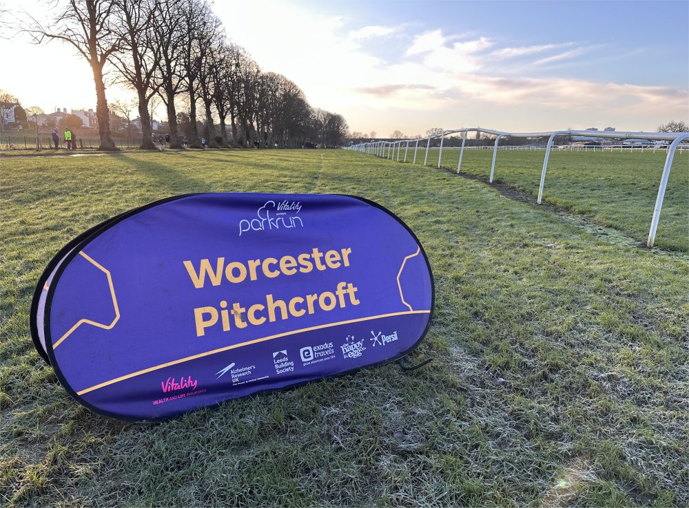 Worcester Pitchcroft parkrun – Fast with Amazing Over 60s